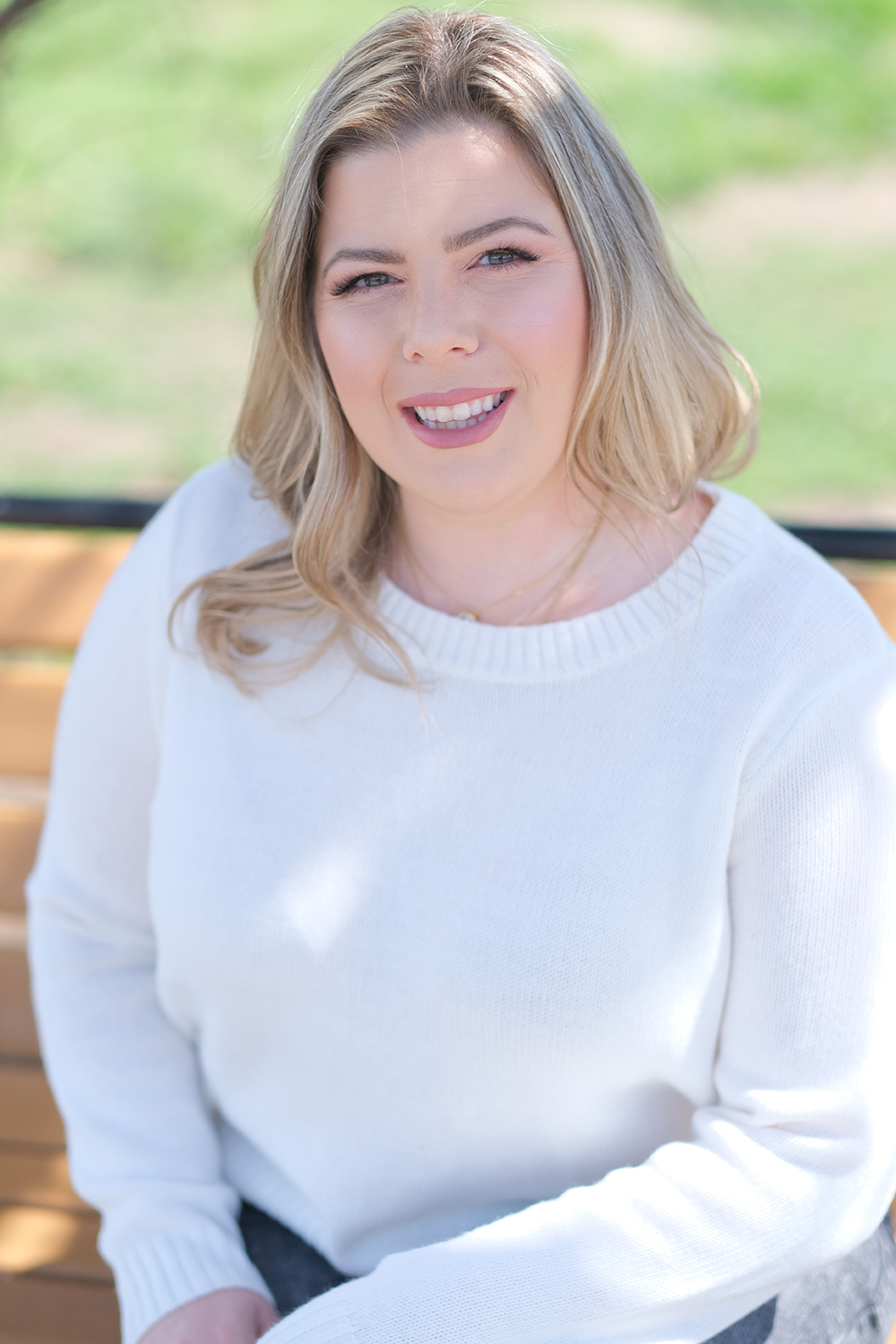 About Liron - Therapist Woodland, Hills CA - Therapy Ties